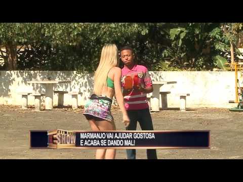 Gata precisa ir ao banheiro e quase faz a rapaziada apanhar