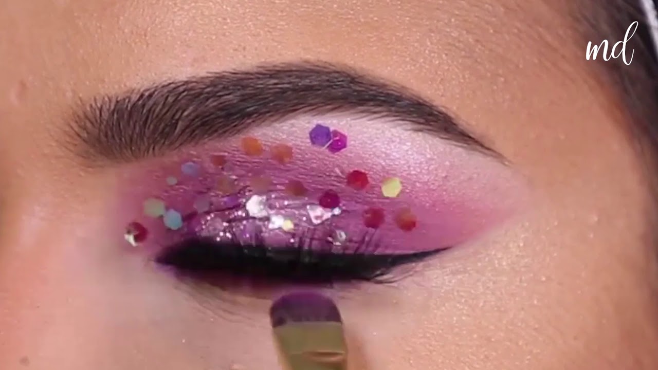 MAKEUP TUTORIAL - This unique eyeshadow will make you fall in love ...