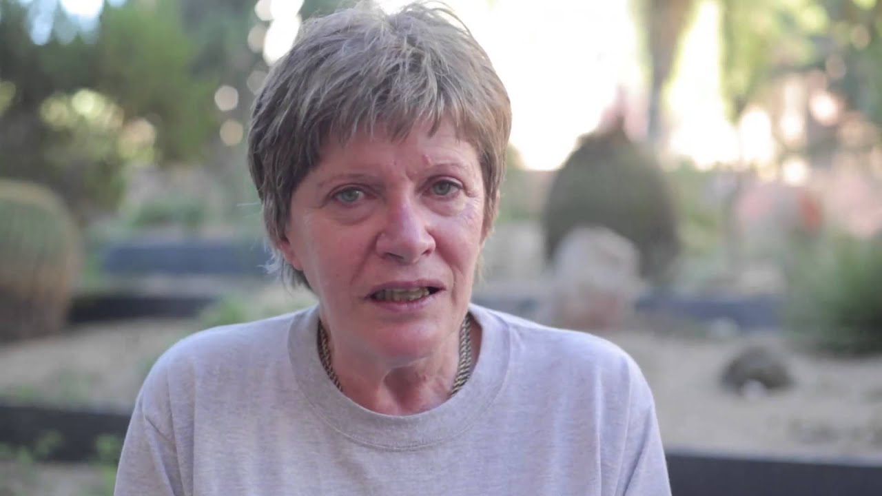 Anna Roth invita al FICIP 2013 - YouTube