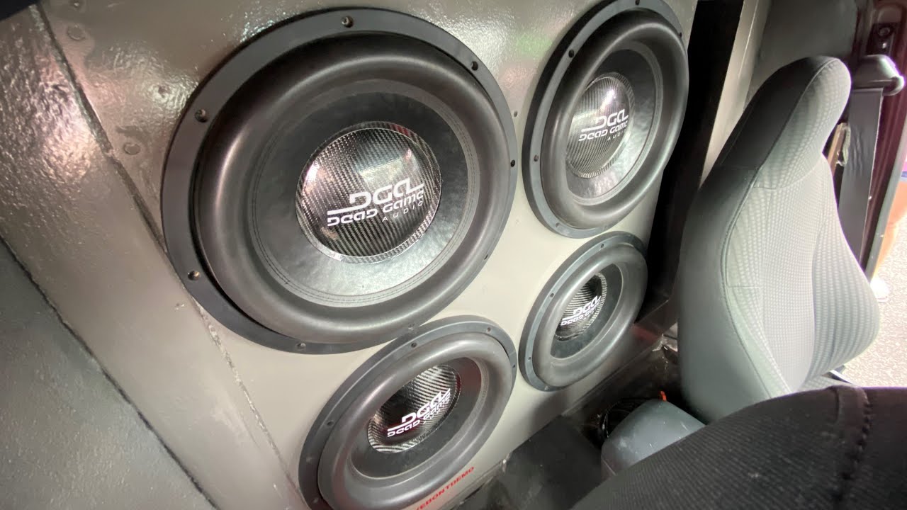 4 15” SUBWOOFERS ON 15,000 WATTS - YouTube
