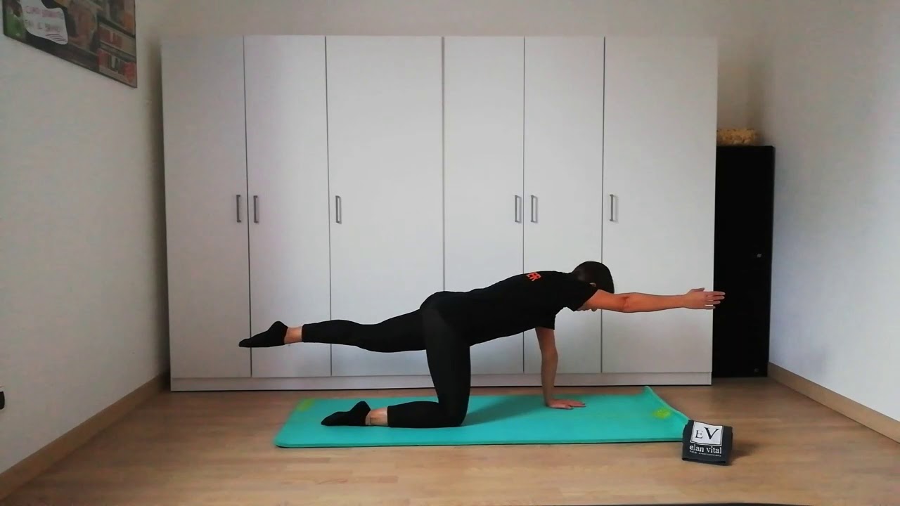 #8 PILATES con Clara - YouTube