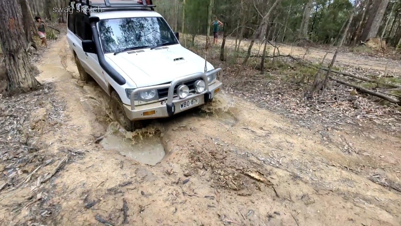 CITY CUZ's go BUSH - 4WD mud fun + BERMAGUI CAMP OUT! - YouTube
