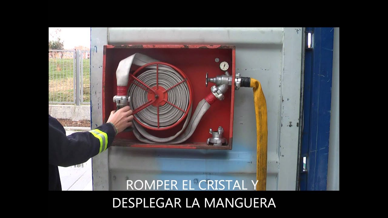 Manejo Bocas Incendio Equipadas BIES Bomberos Alcorcón - YouTube