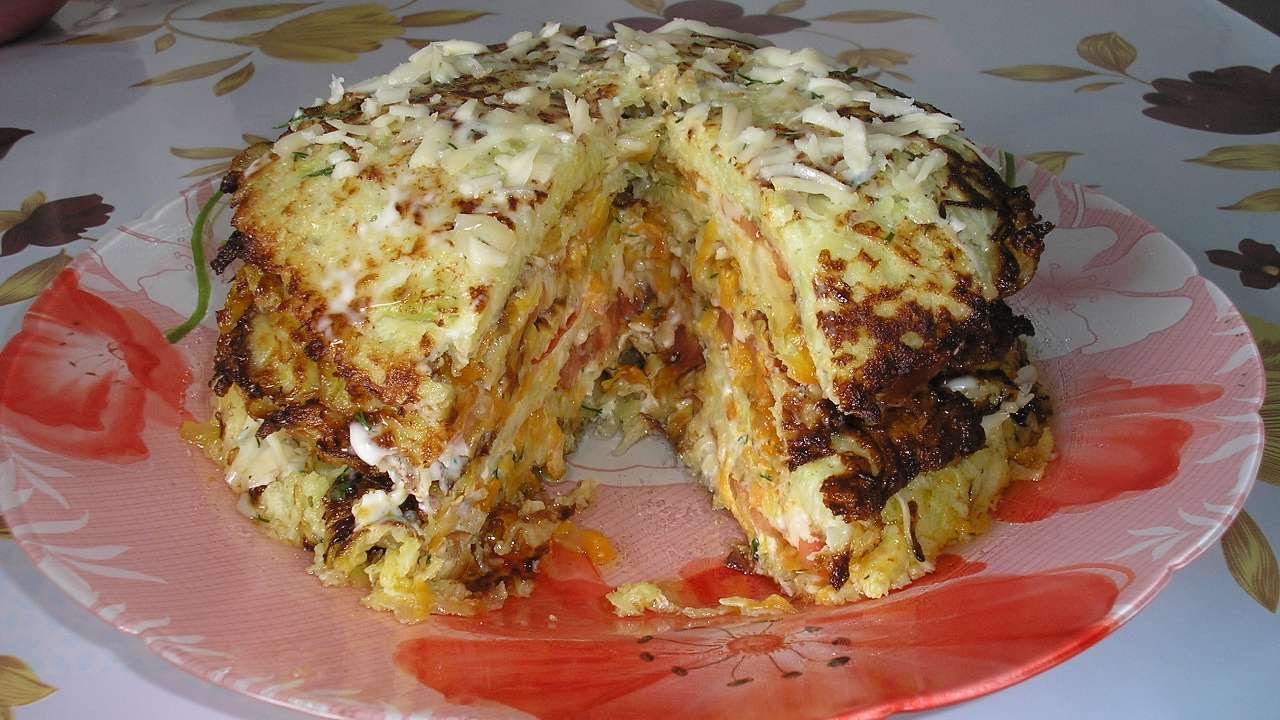 How To Prepare A Delicious Vegetable Marrow Cake - DIY Food & Drinks ...