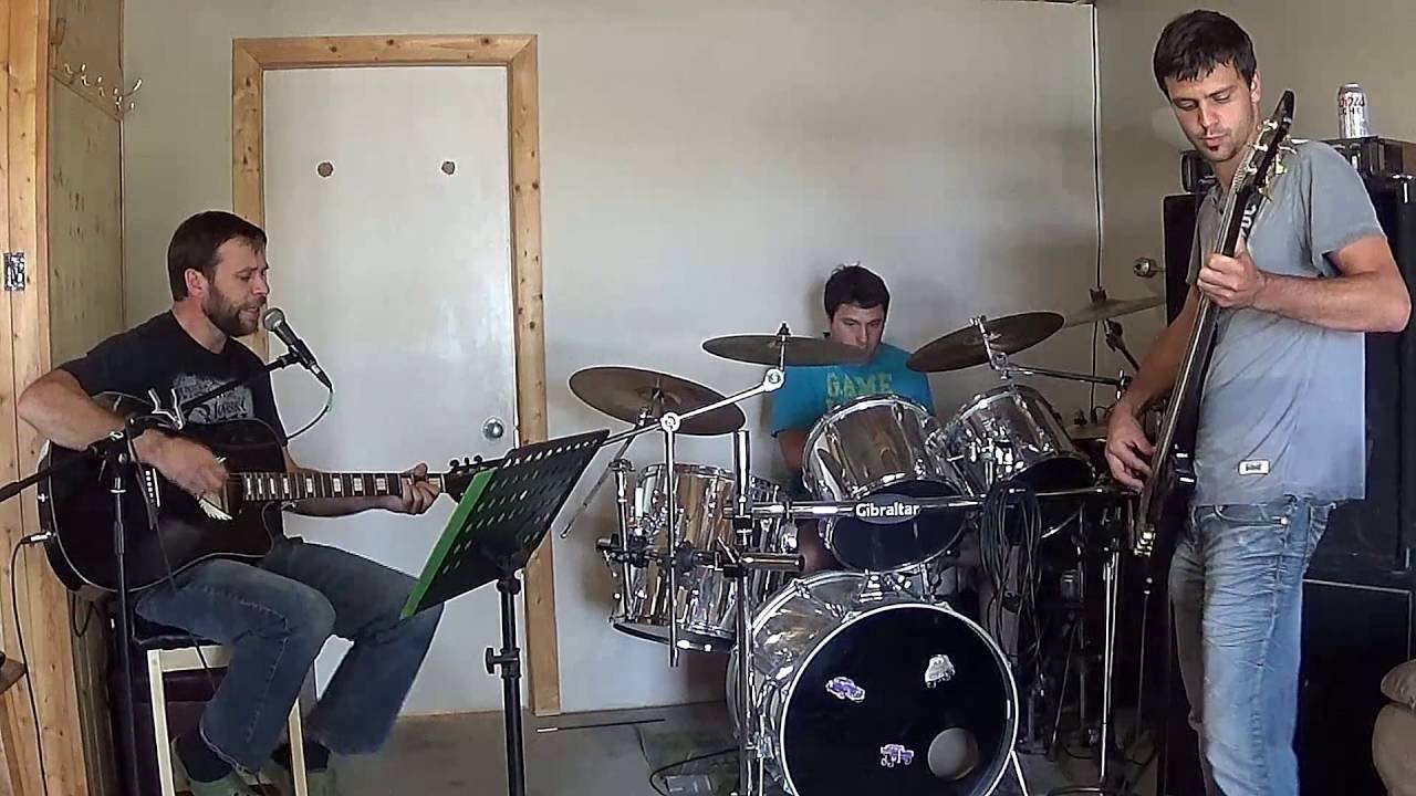 Selling the drama - Live cover by Pascal Band - YouTube