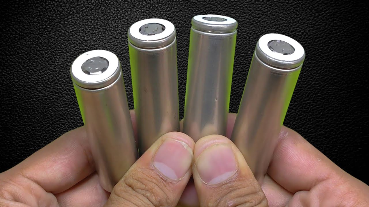 Revive any Dead Lithium Battery in 1 Minute! Awesome idea - YouTube