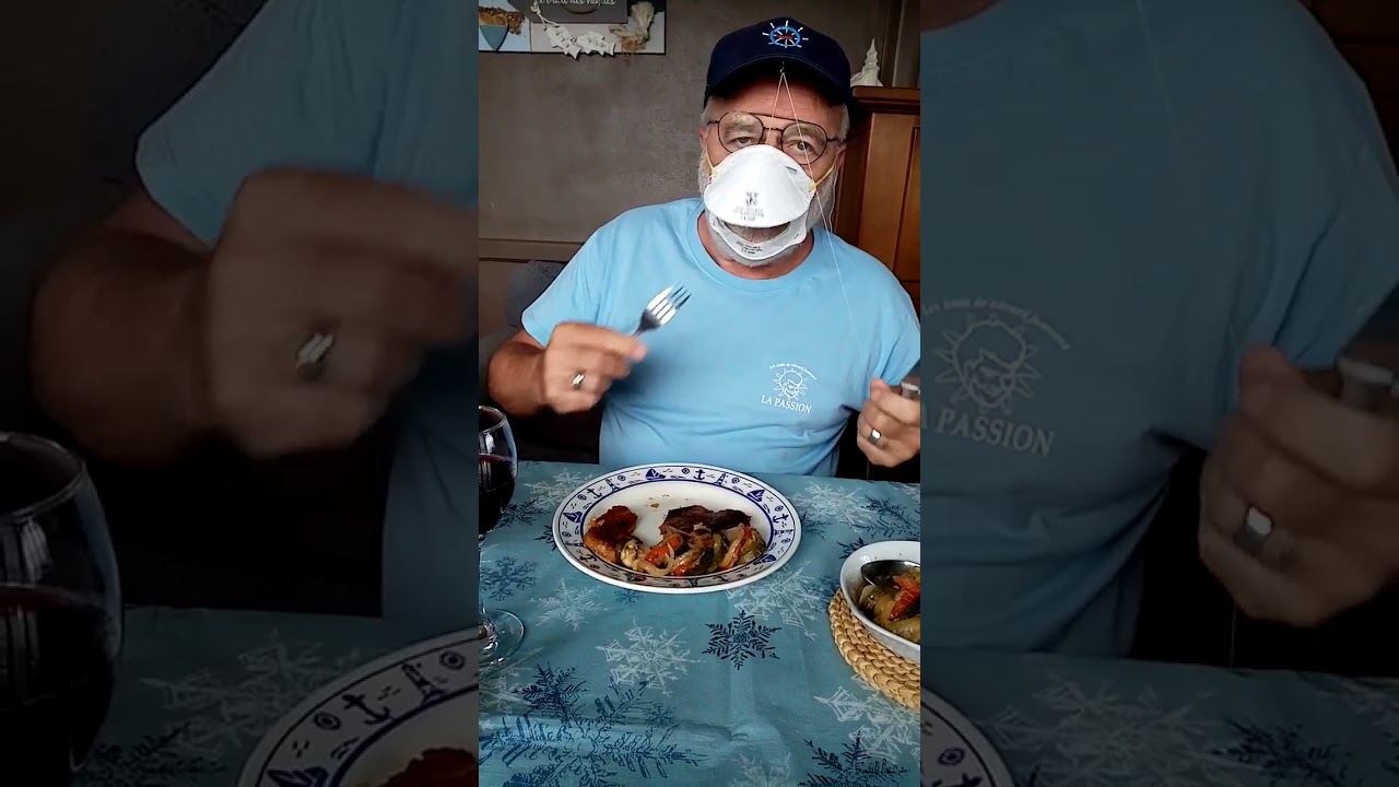 Mask man eating - YouTube