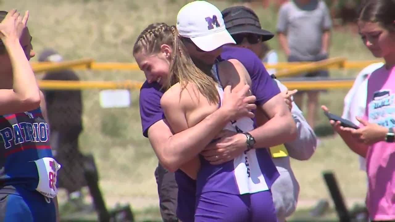 Milford's Sarah Spahr clears 5-6 to win Class C high jump gold medal - YouTube