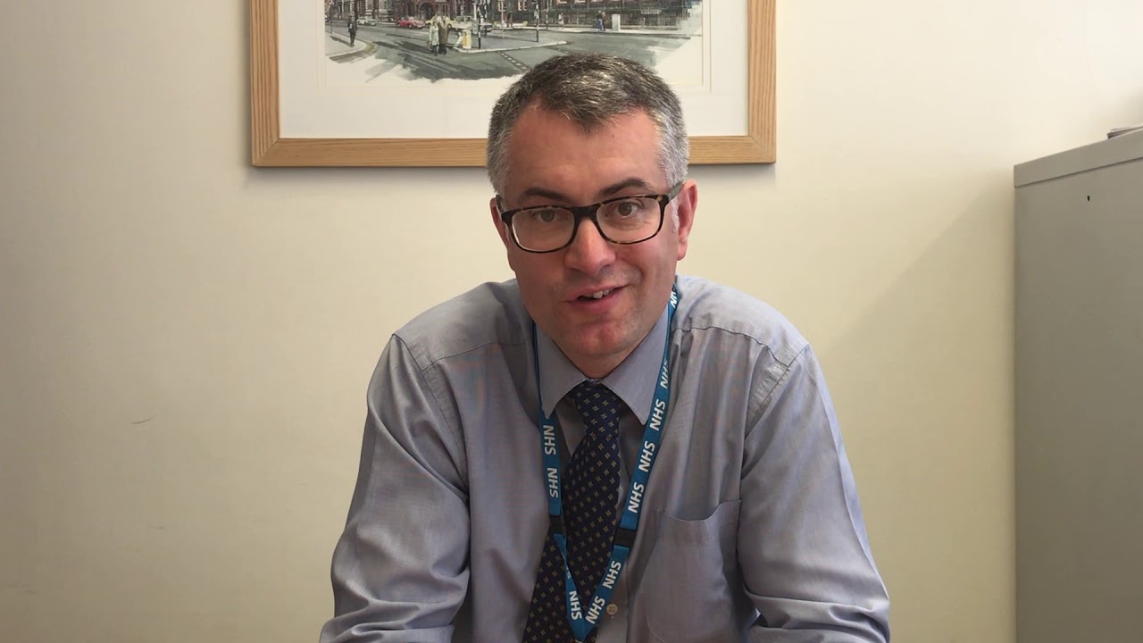Chief operating officer Paul Fitzsimmons thanks radio pharmacy staff ...