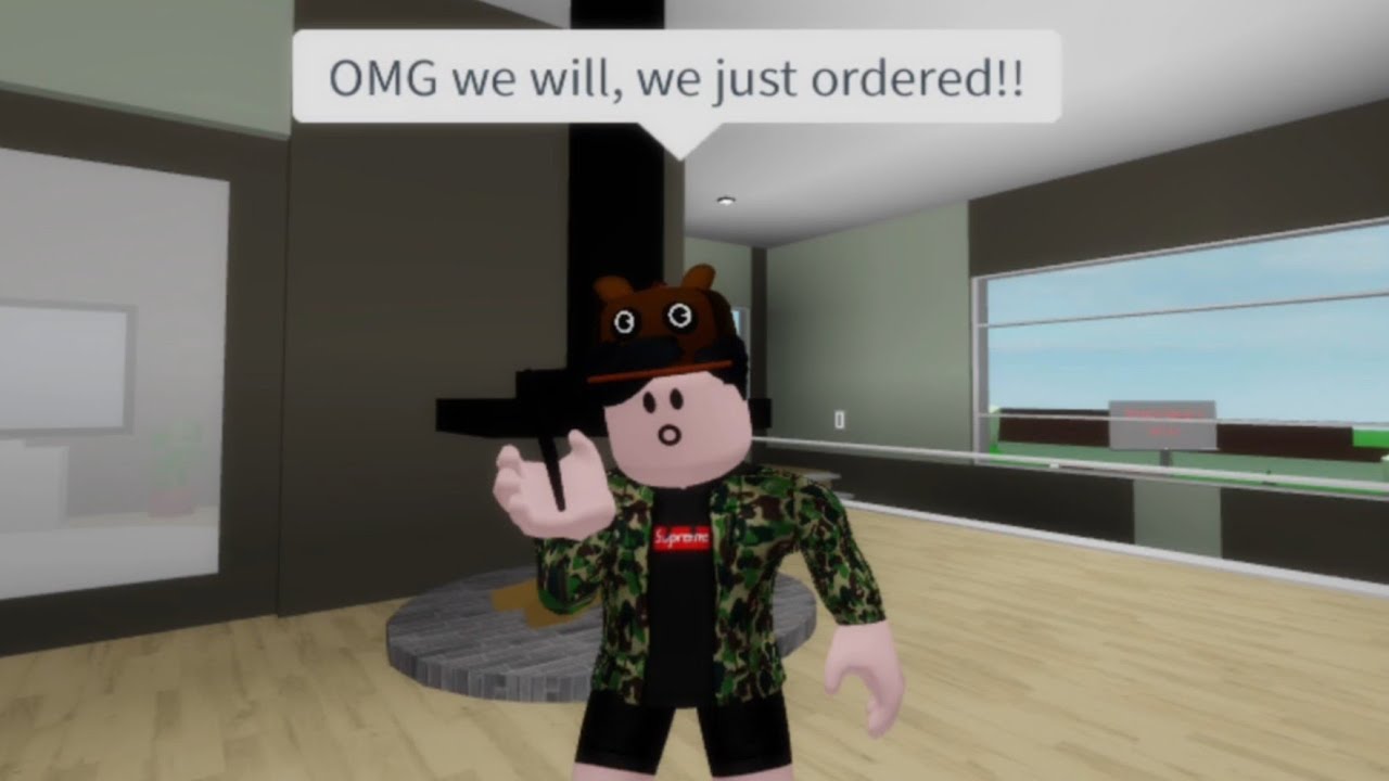 When it's your first time to order pizza😂 (Roblox Meme) - YouTube