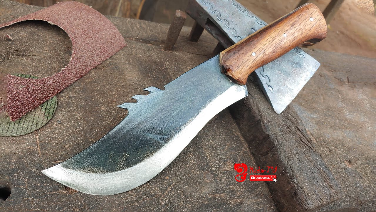 Blacksmith - Forging a Knife out of an old Leaf Spring steel - YouTube