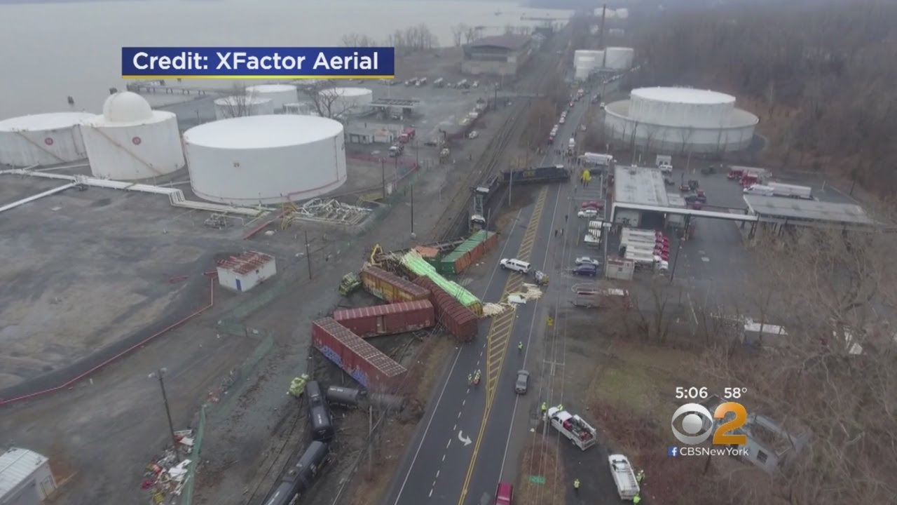 Questions Mounting In Wake Of Newburgh Train Derailment - YouTube