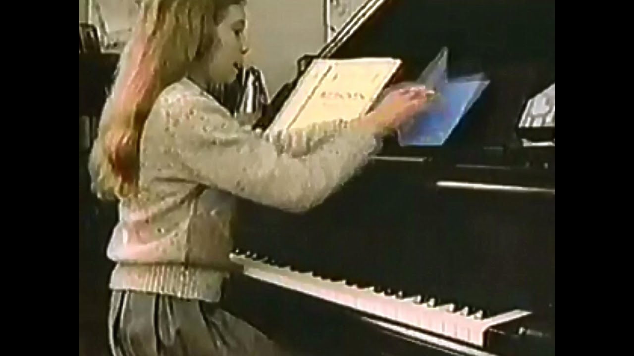 Hallmark Greeting Cards A Birthday Surprise TV Commercial HD - YouTube