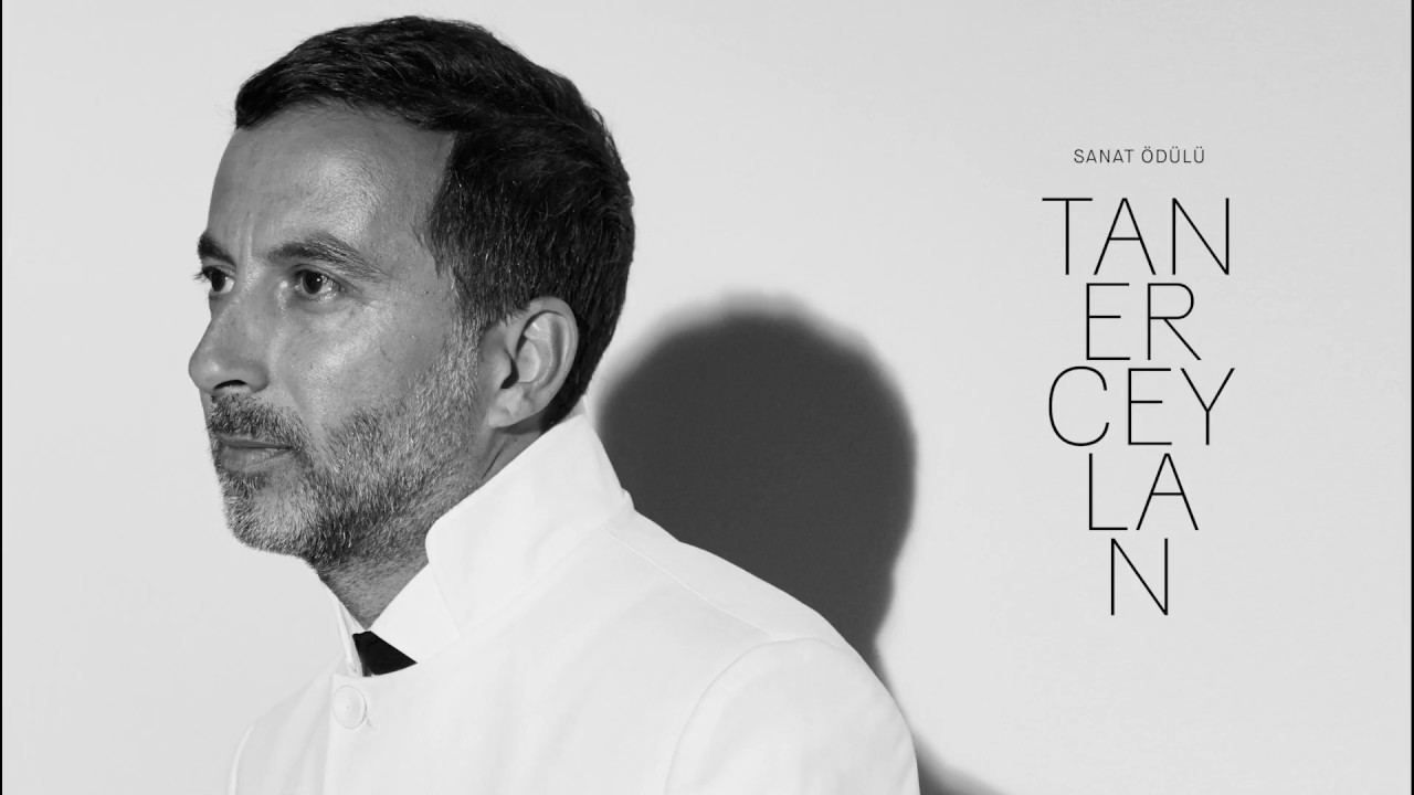 GQ Men of the Year 2016 Sanat Ödülü Taner Ceylan - YouTube