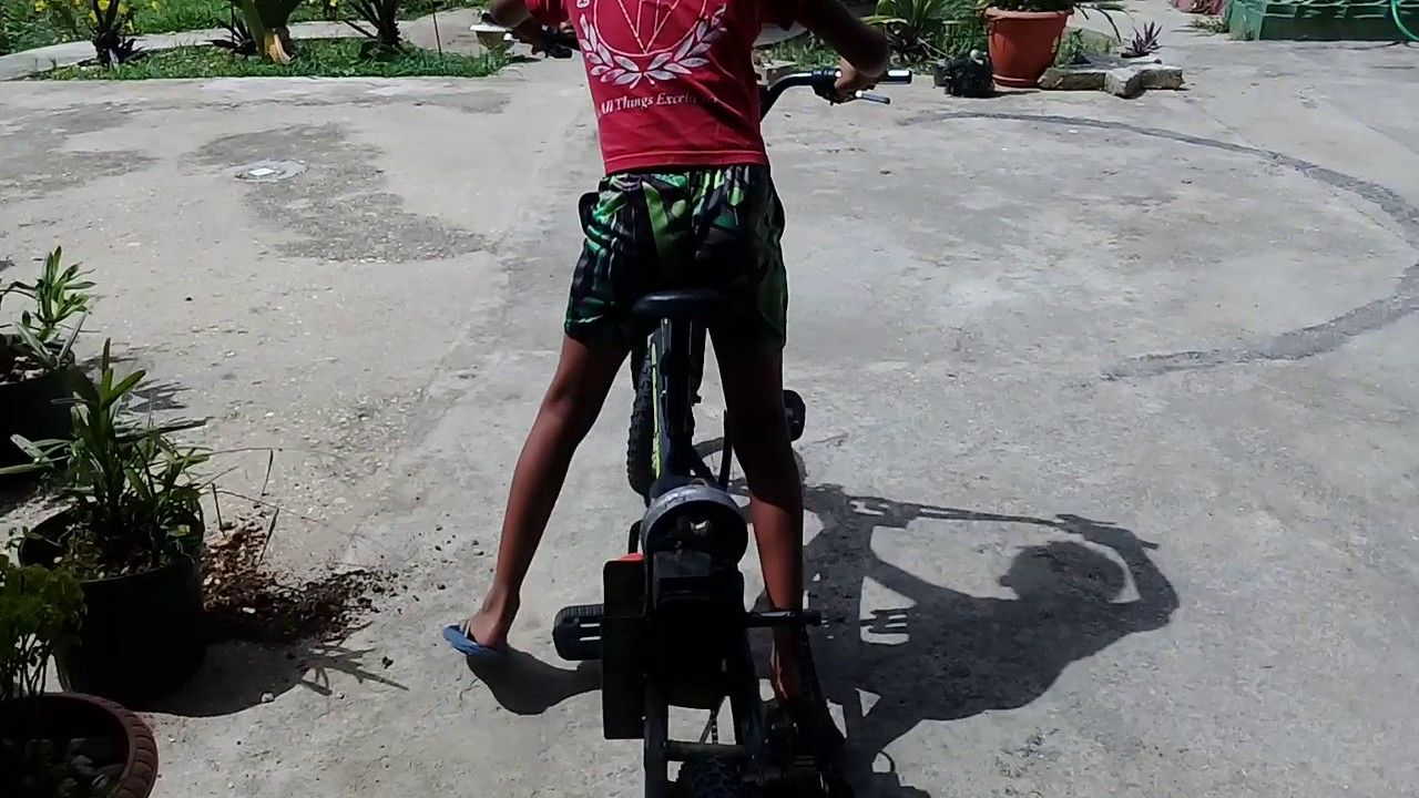 weed wacker turbo stretch bicycle......kaleb own ...... - YouTube