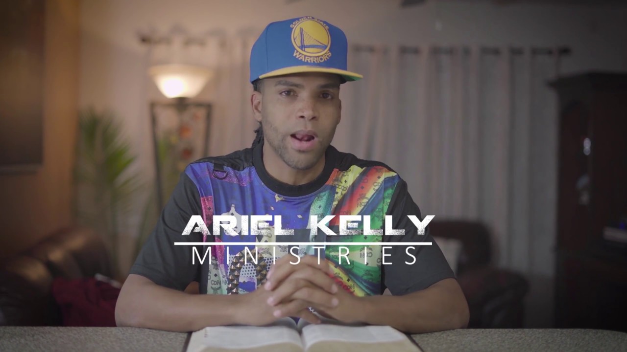 Ariel Kelly habla del msg. LGBT y da fuertes declaraciones. Parte ( 1 ...