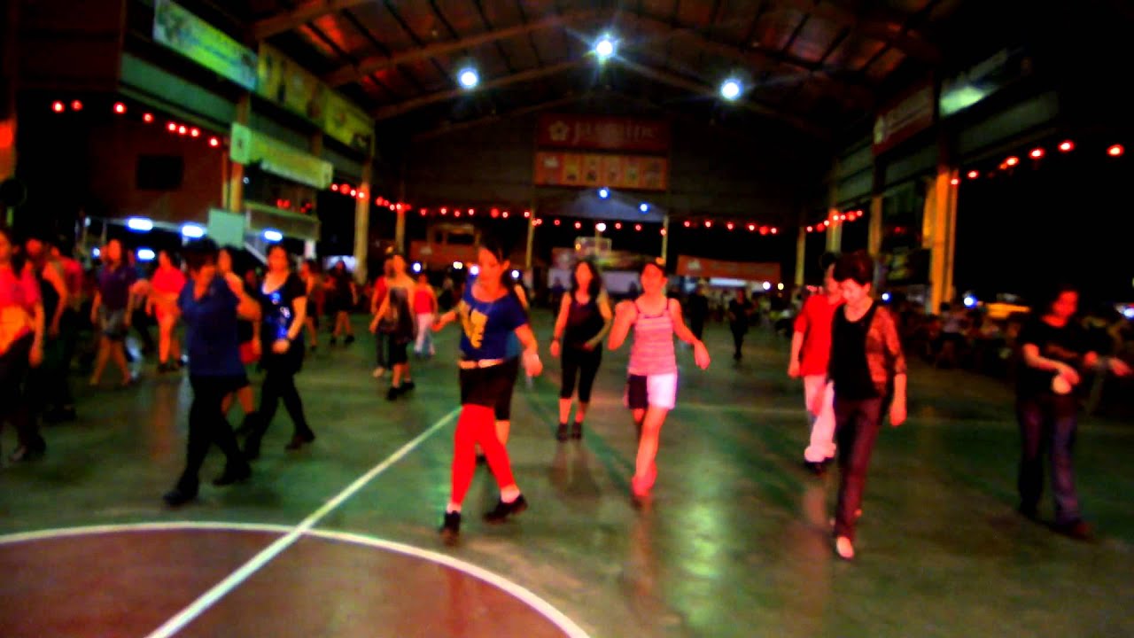 WAGGA HOOLEY - LINE DANCE - YouTube