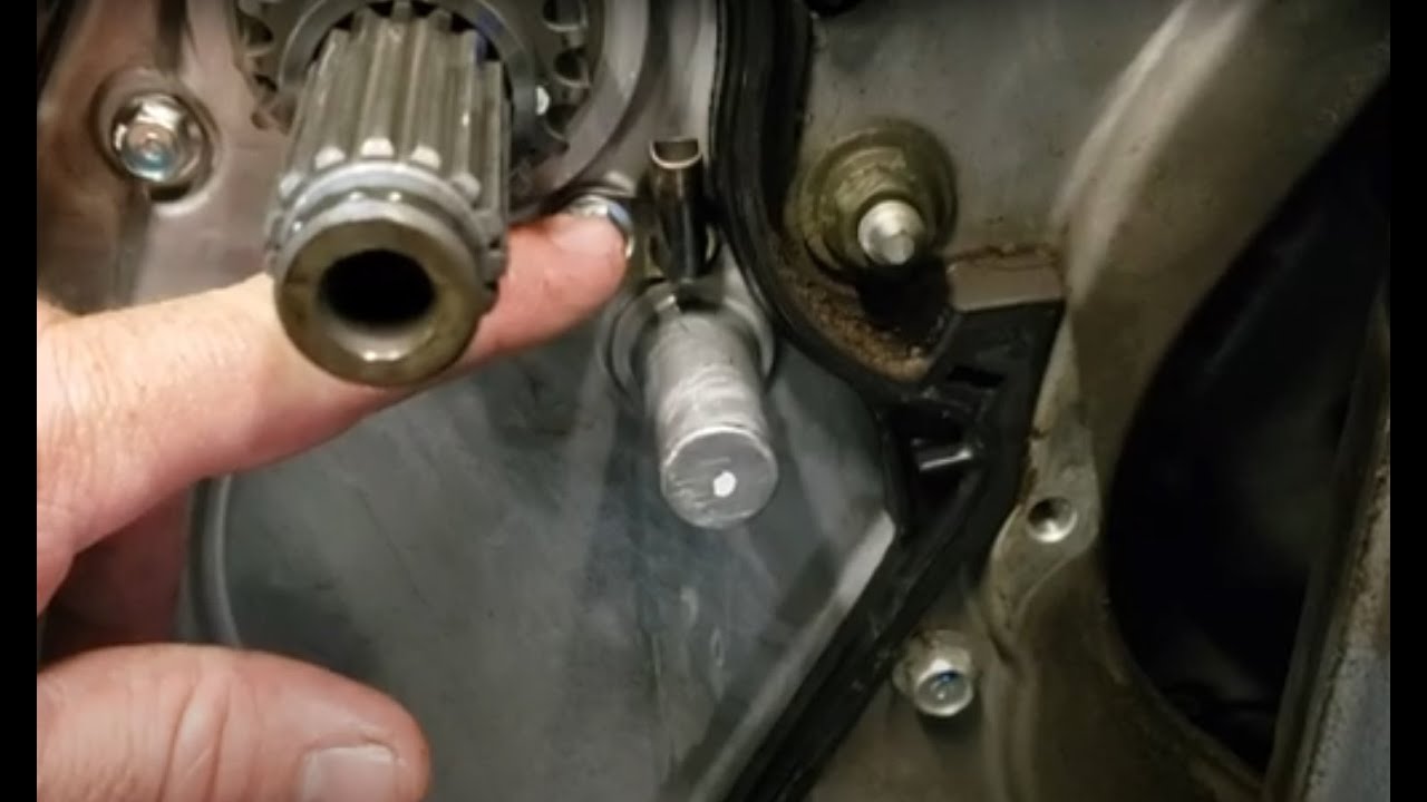 Yamaha Phazer Chain Case Oil Leak Repair - YouTube