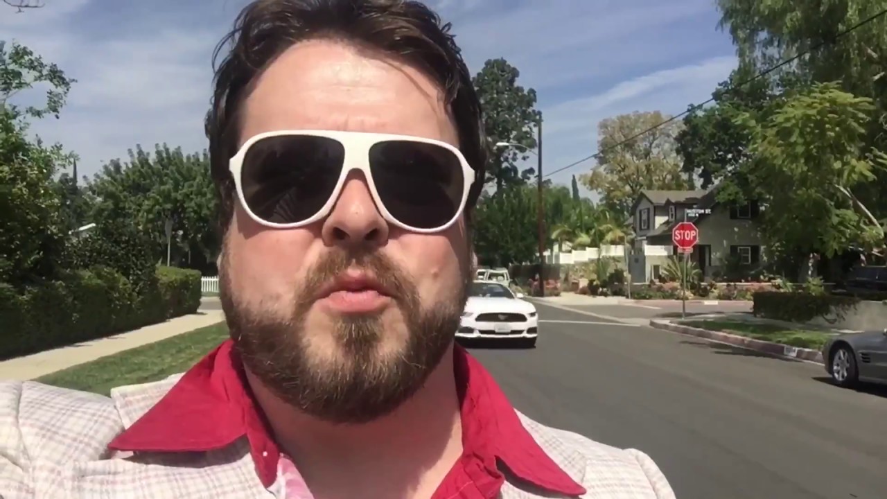 Tommy Snider - 33 Things You Do When You Turn 33 - YouTube