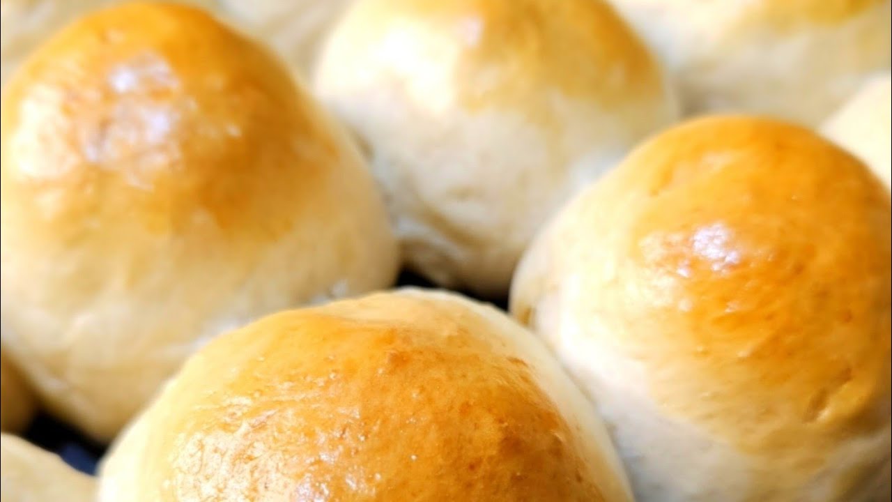 Homemade Bread Rolls|| Crusty And Soft - YouTube