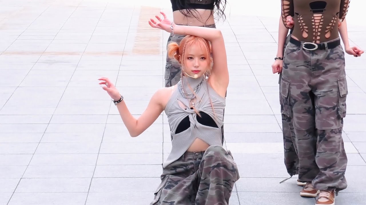 [240317] 퍼플키스 이레 Zombie 직캠ㅣIREH PURPLE KISS - YouTube