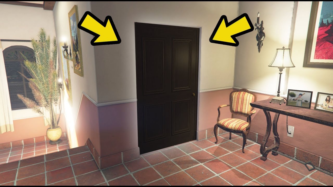 Podemos ver a tracey tomando banho (Banheiro secreto) na casa do ...