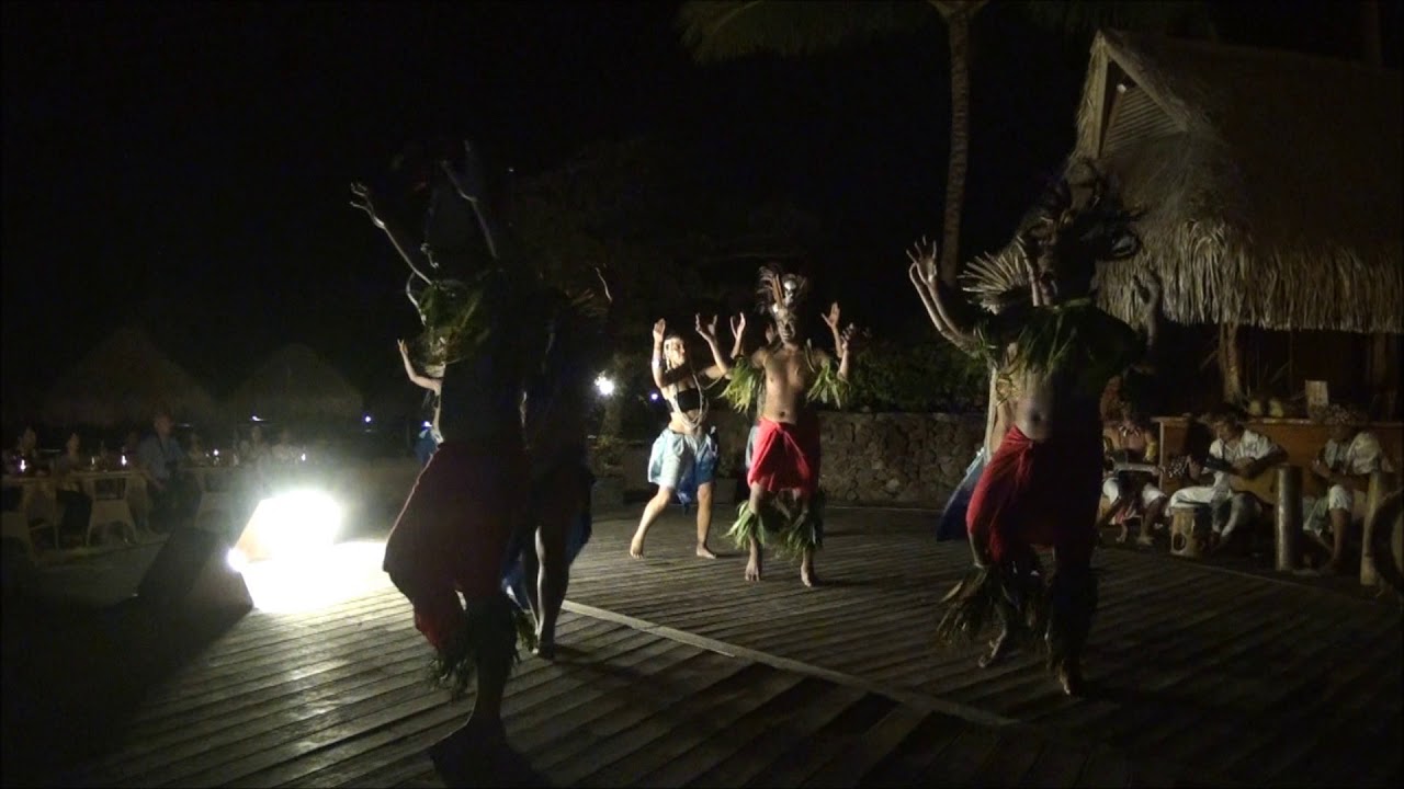 TAHITI Moorea Hilton tahitian dance - YouTube