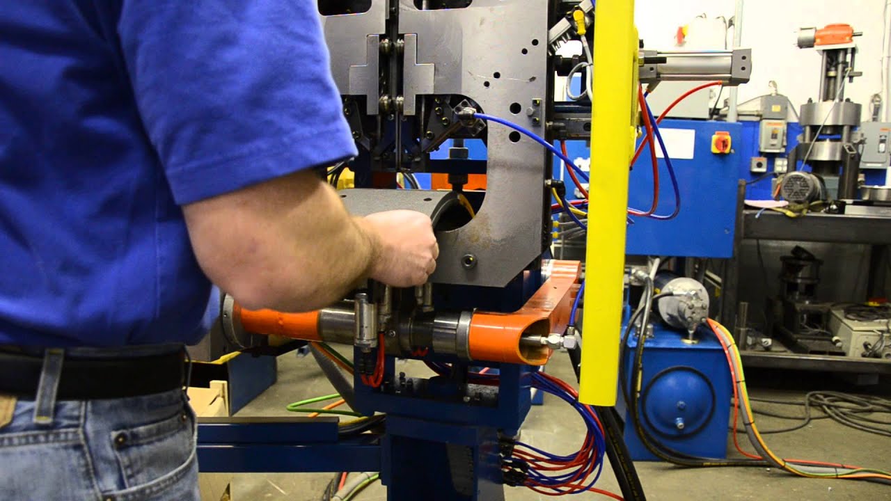 Auto Riveter - YouTube