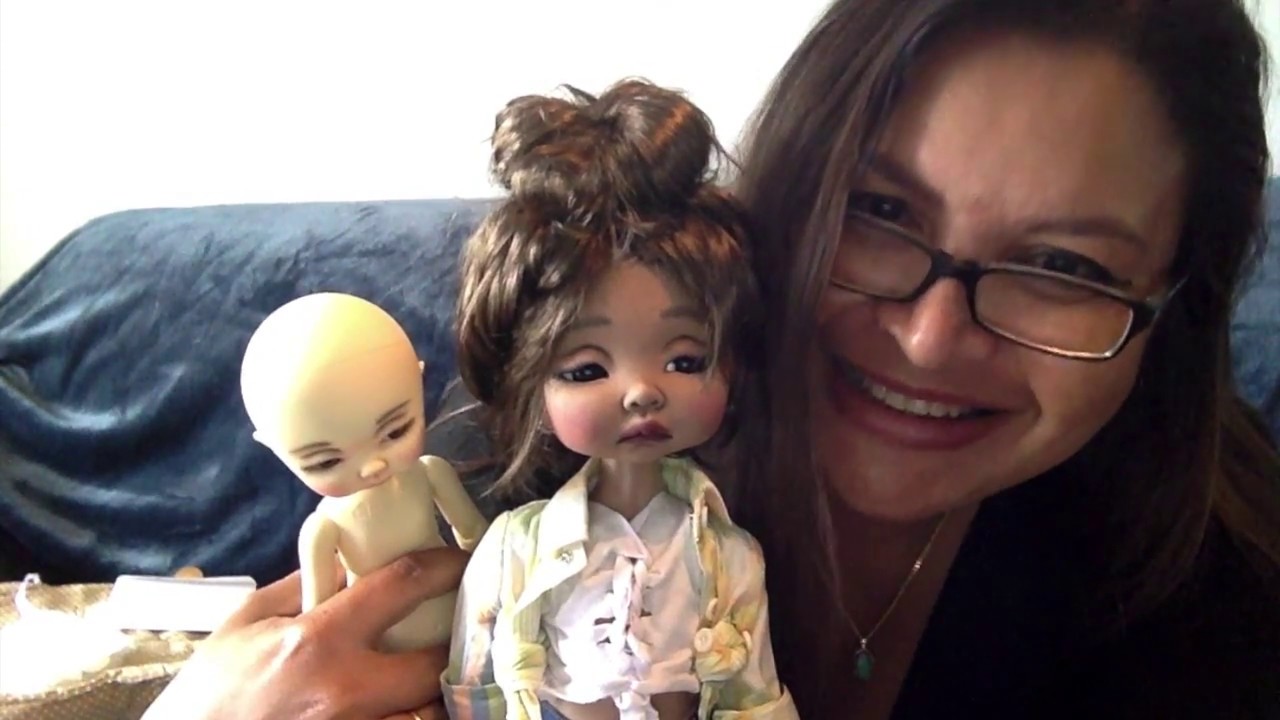 Box Opening of rare Nikki Britt 18" ball jointed doll Phoebe in ...