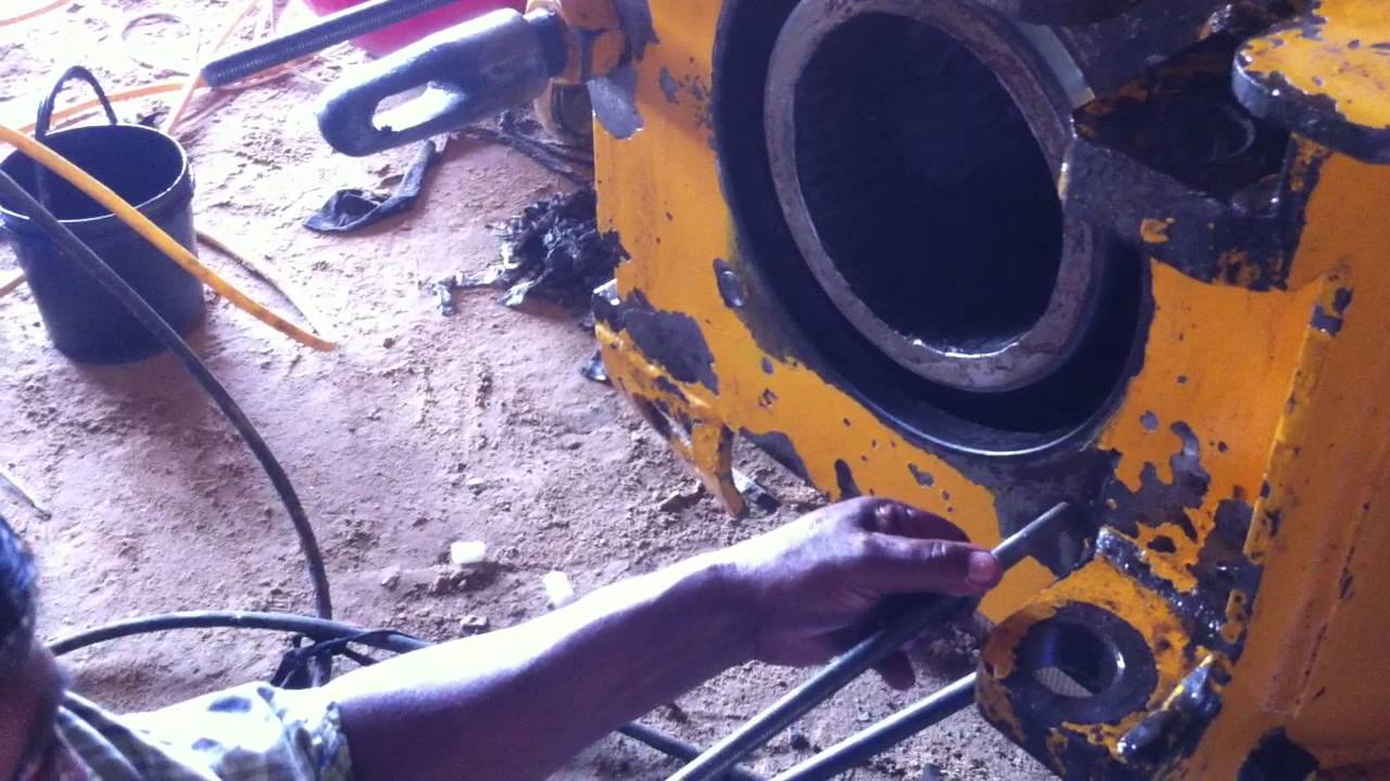 CONCRETE PUMP SERVICE AND REPAIR VIDEO 6 - YouTube