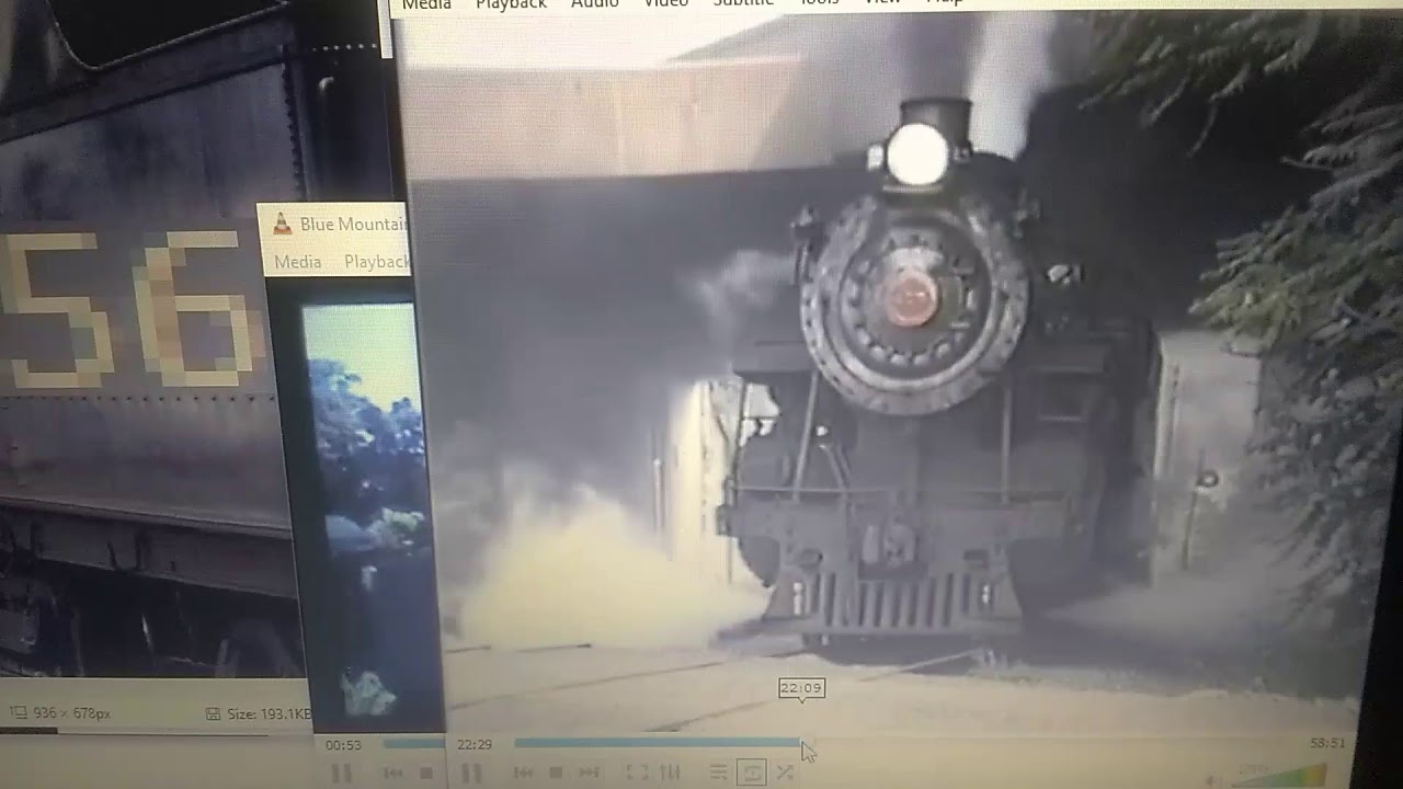 Blue mountain and reading 425 Steam locomotive - YouTube