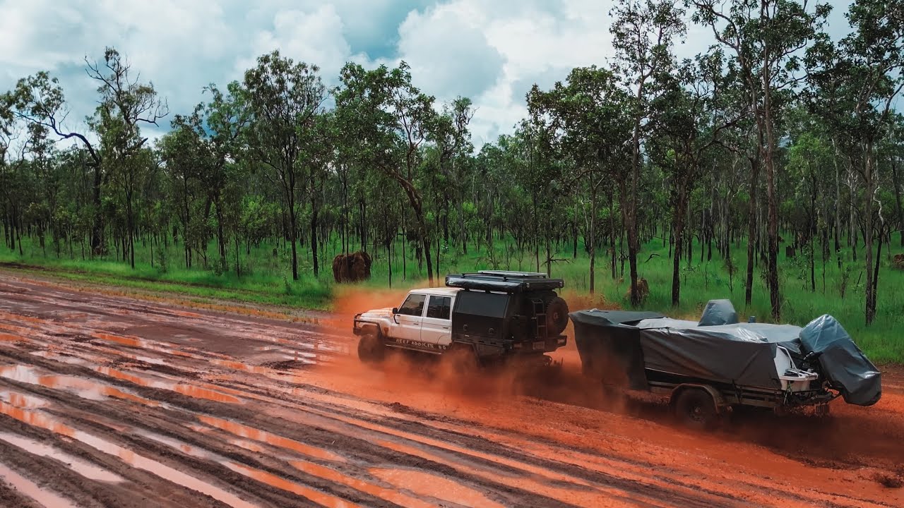 REEF ADDICTS | WILD FISHING & 4x4 ADVENTURE - YouTube