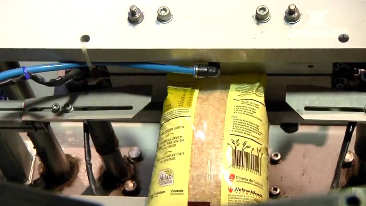 Empacotadora MF-1000 + Enfardadeira MK-30 | INDUMAK - YouTube
