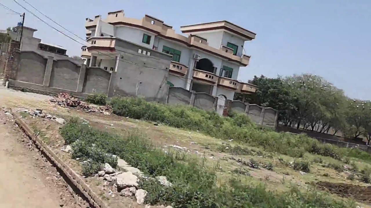 Dinga City a walk through into Raza Town - YouTube