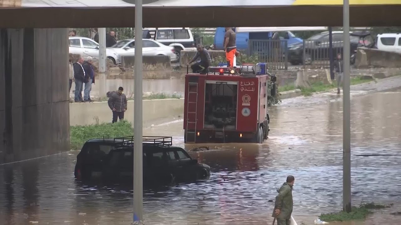 Heavy rainfall causes flooding in Beirut as river rises - YouTube