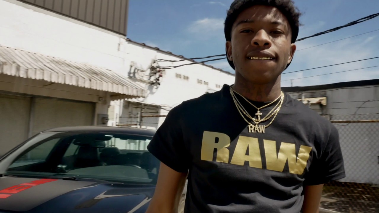 BABY RAW - "STEPPIN" @KOSMODIDIT - YouTube