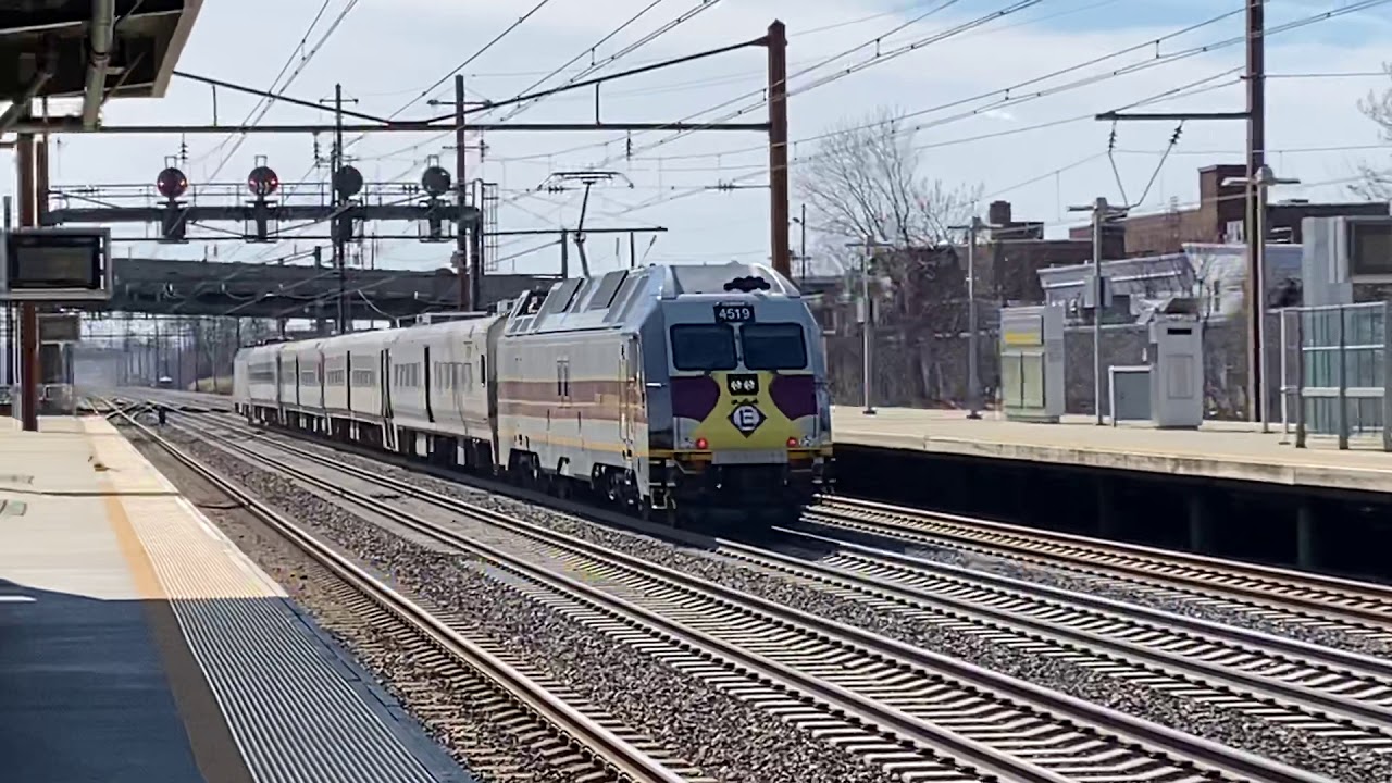 NJT ALP-45DP 4519 “Erie Lackawanna” on PTC Test Train at Newark Airport ...
