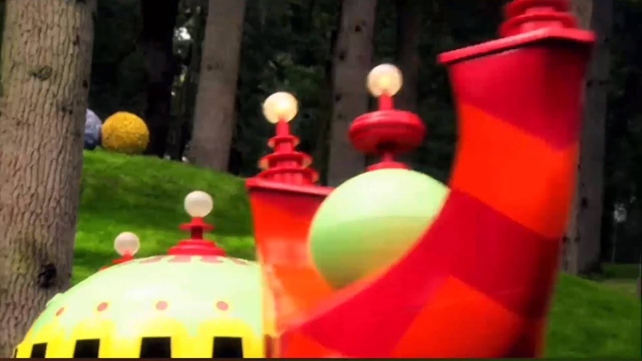 In The Night Garden All About Haahoos WildBrain - YouTube