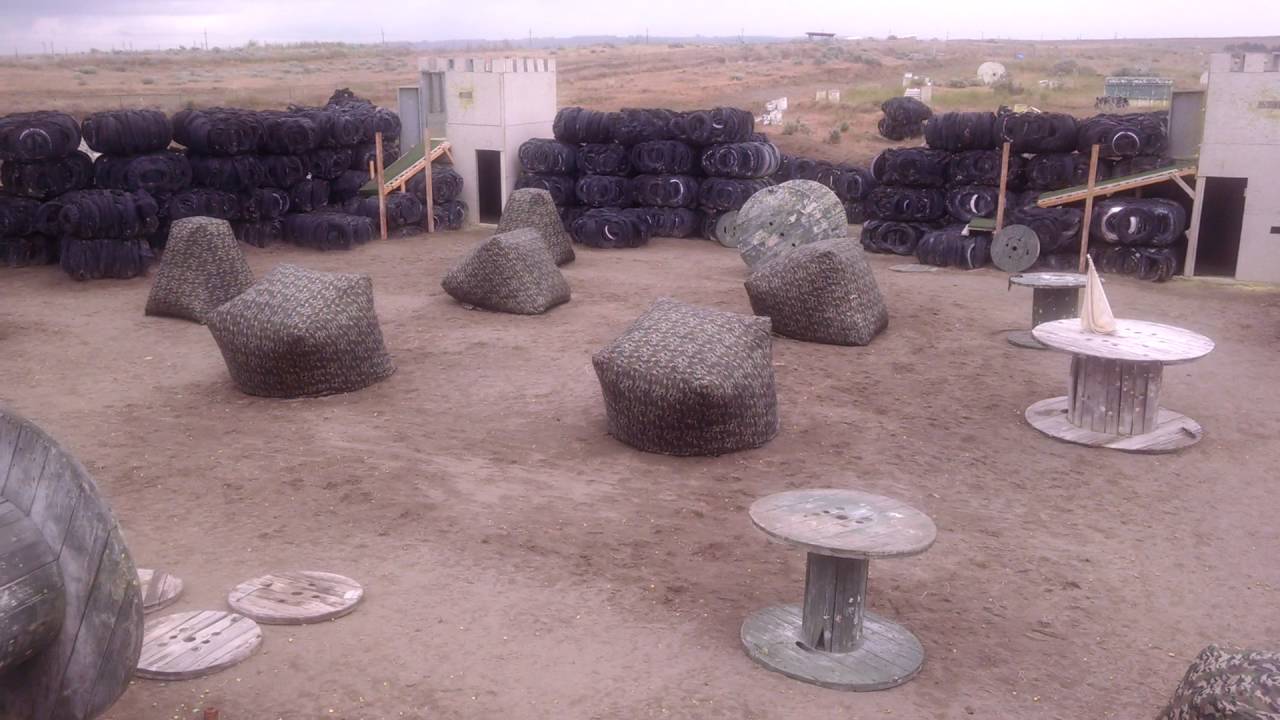 Vortex Camo Bunkers in the Castle with Remote Control Self Inflated ...