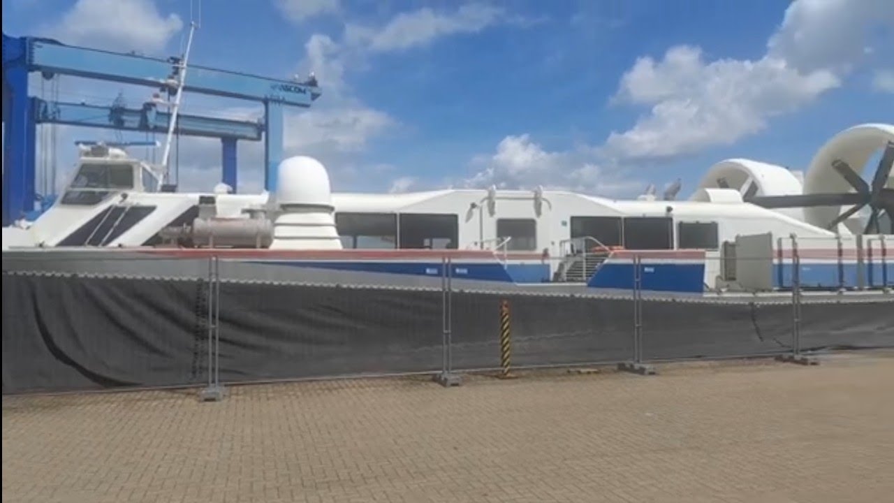 2007 Solent Express Hovercraft Ex Hovertravel Portsmouth to Isle of ...