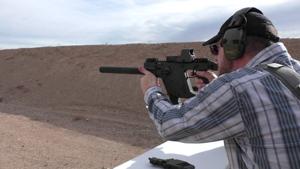 Kriss Vector 45 ACP, Semi and Full Auto: SHOT Show 2015 - YouTube