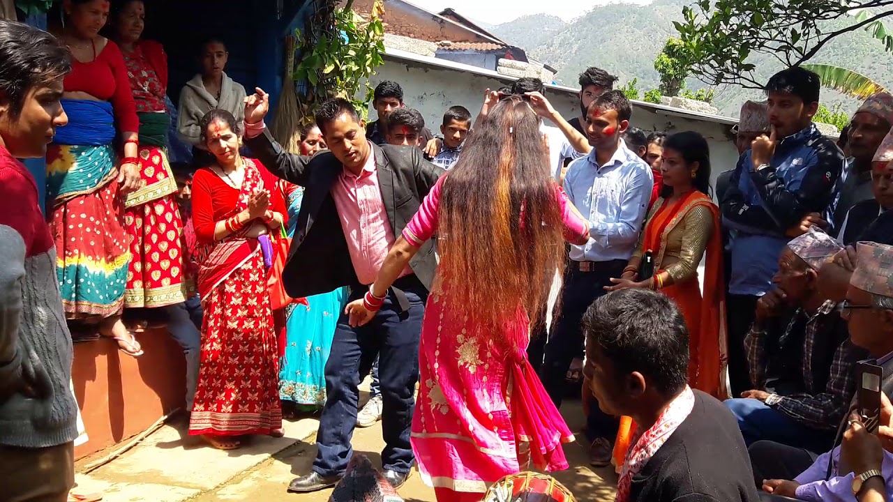 syangjali panche baja नेपालकै उत्कृष्ठ बाजा उस्तै राम्राे नाच - YouTube