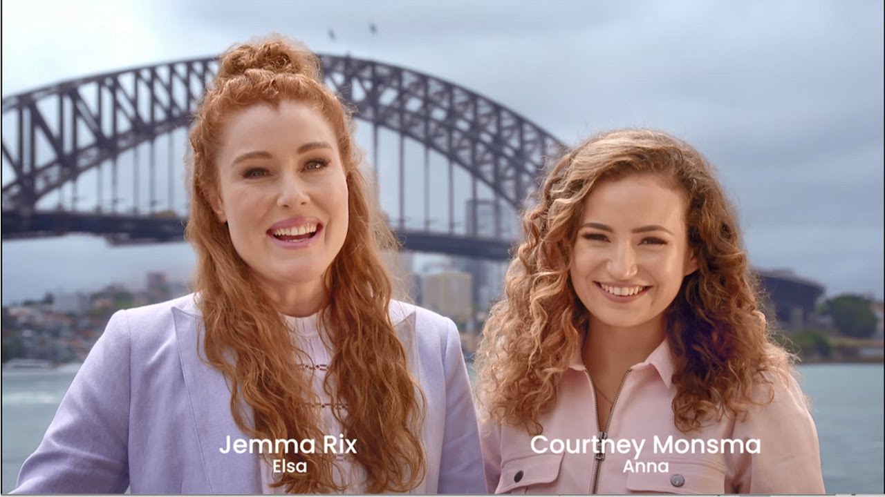 Jemma (Elsa) and Courtney (Anna) from Frozen the Musical go on a Sydney ...