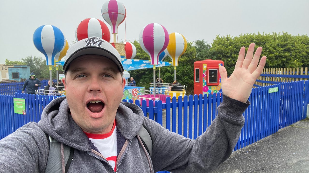 Flambards Update | Riding The New Samba Balloon Attraction | Kids ...