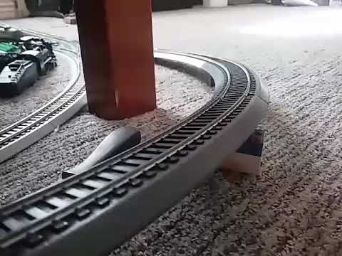 GP 30 high hood vs F unit - YouTube