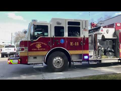 **SCREAMING Q** CCFD Engine 11 responding - YouTube