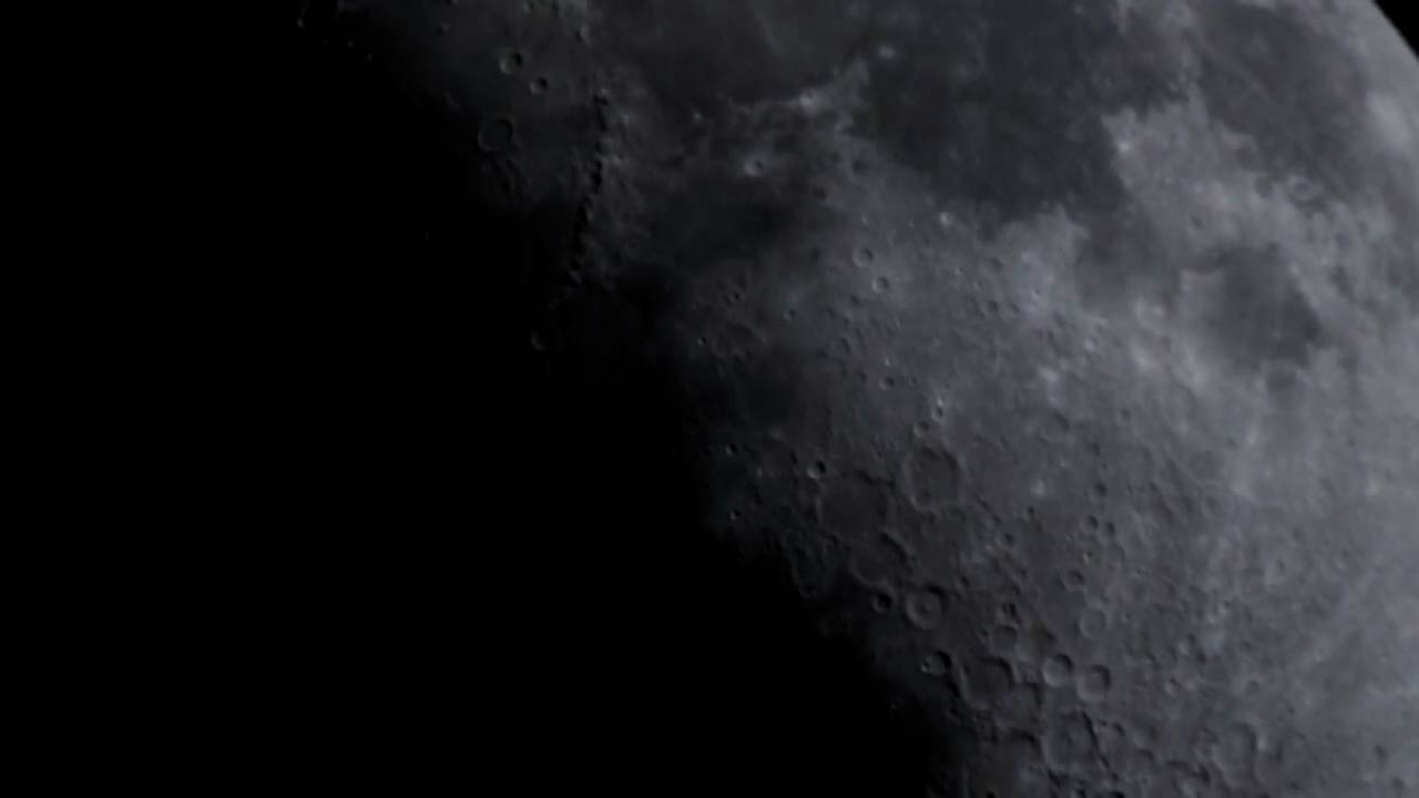 Moon 25.12.2009 - YouTube