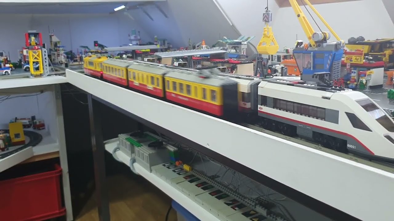 lego 7740 12 v Train - YouTube