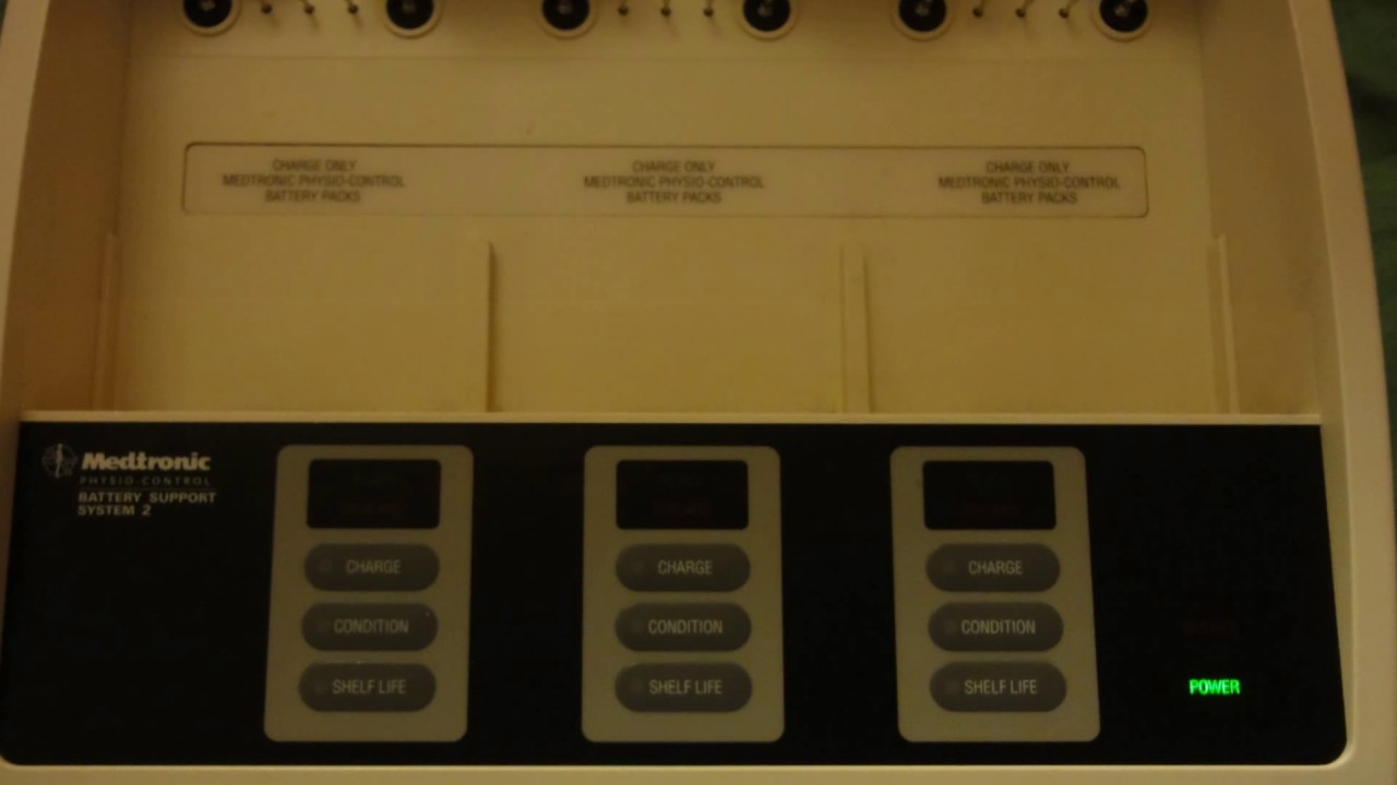 MEDTRONICS PHYSIO CONTROL BATTERY CHARGER LIFEPAK 12 BATTERIES - YouTube