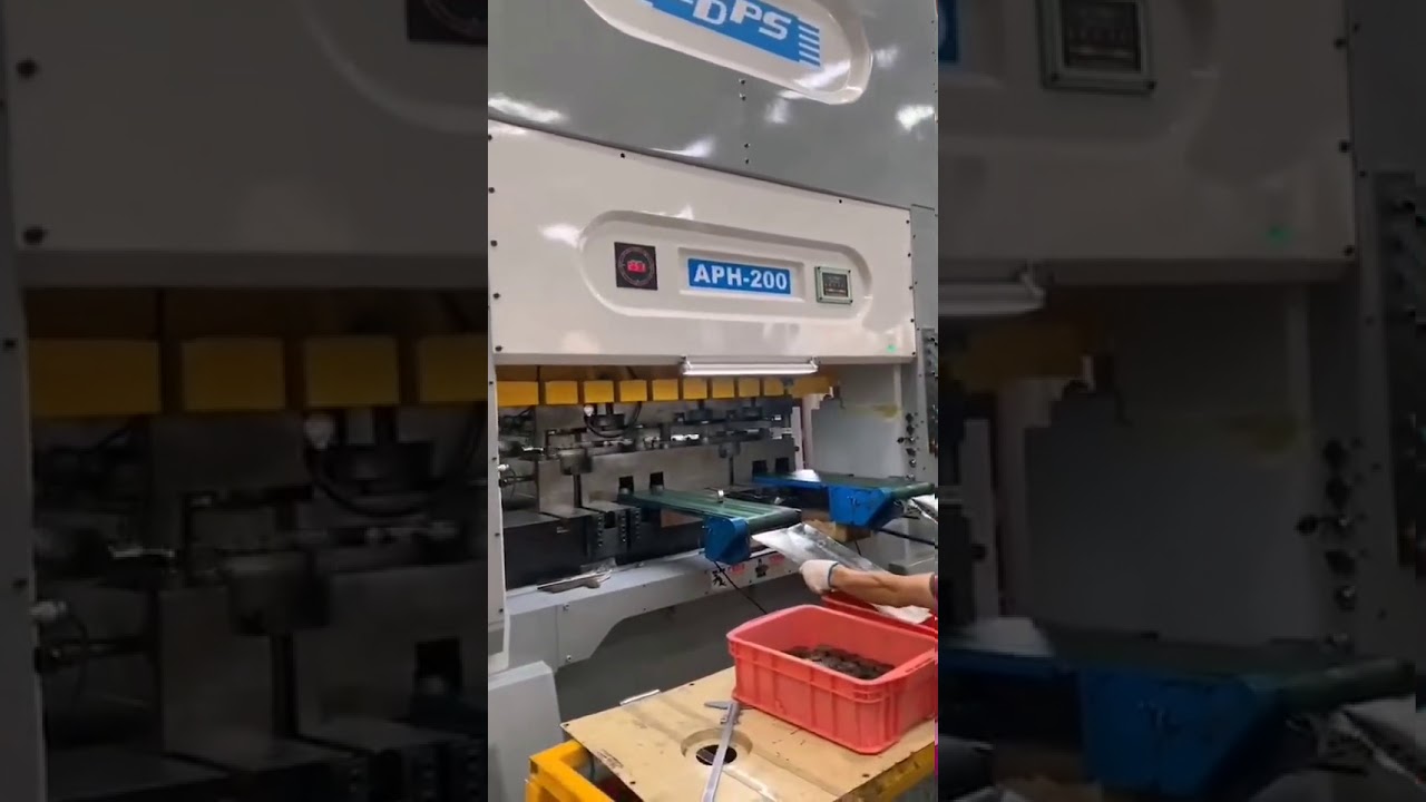 motor lamination stamping progressive die - YouTube